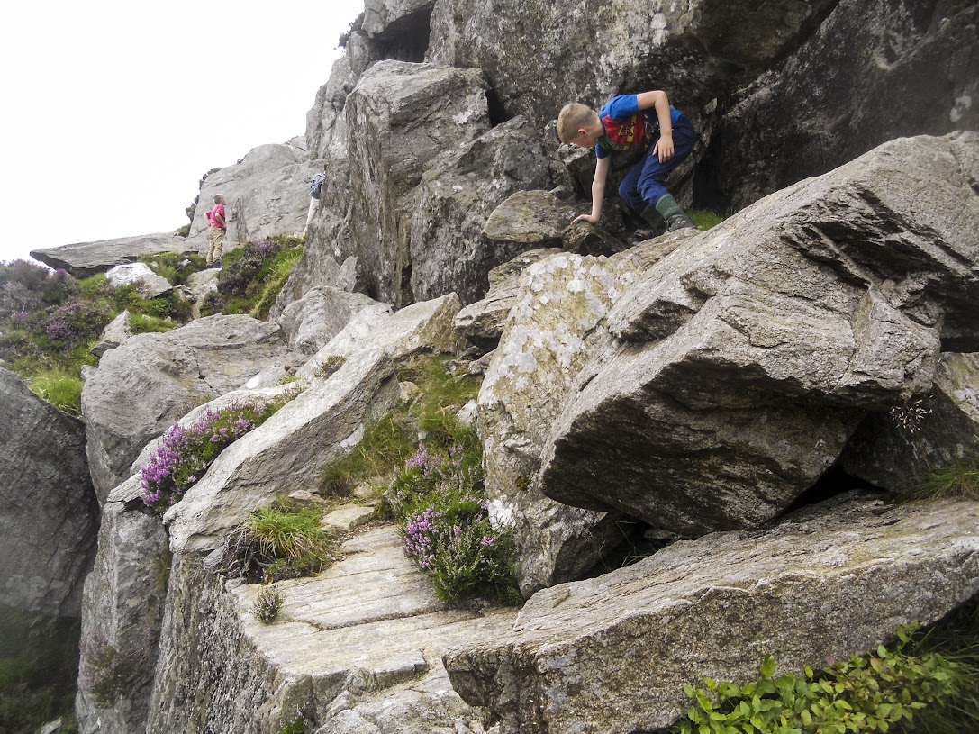Milestone Gully, Tryfan North Ridge, and Nor Nor Groove - Hill Explorer