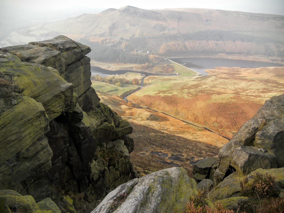 Dovestone Reservoir and Chew Valley - A High Level Circuit - Hill Explorer