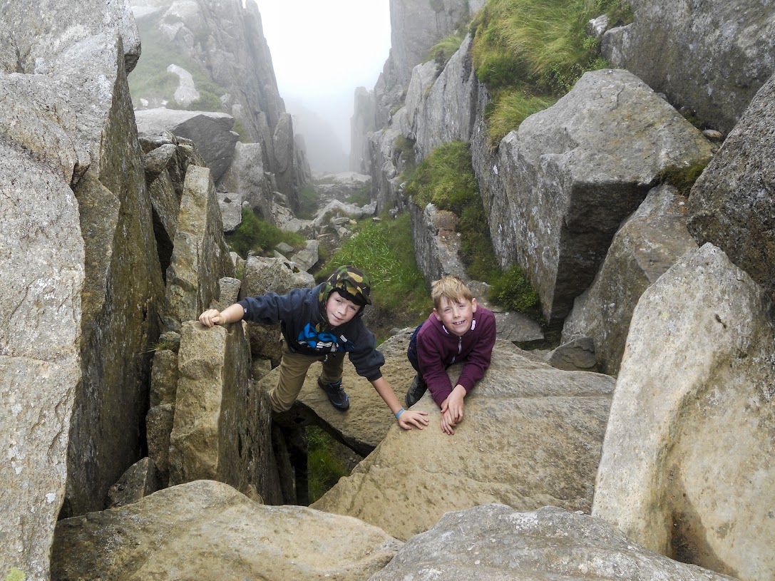 Milestone Gully, Tryfan North Ridge, and Nor Nor Groove - Hill Explorer